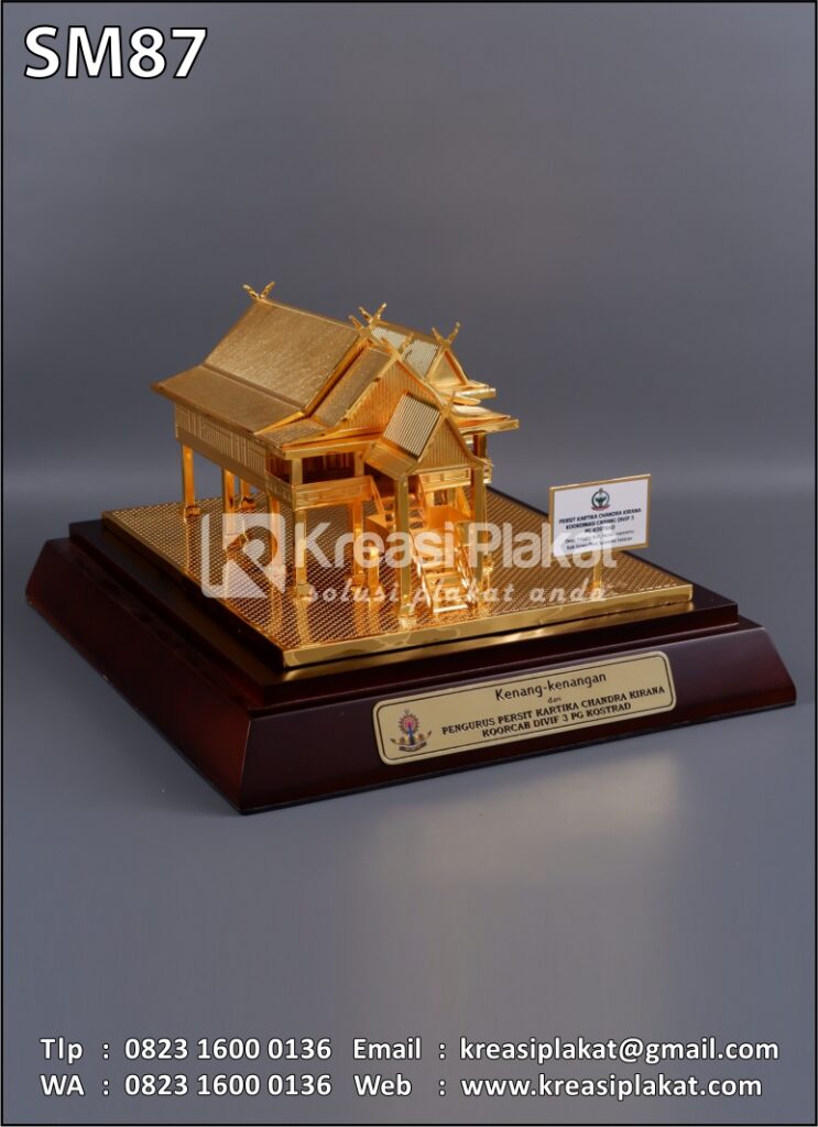 SM87 Souvenir Miniatur Rumah Adat Sulawesi Selatan - buat souvenir
